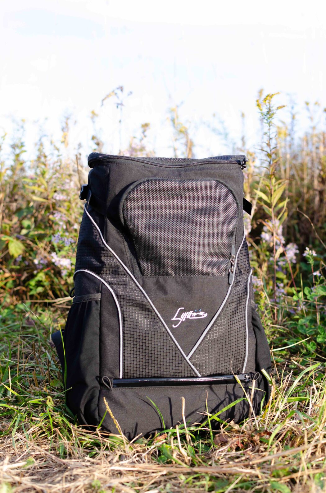 Check out the backpack designed for true adventure cats – Adventure Cats